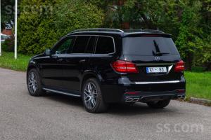 Black Mercedes-Benz GLS 63 AMG 2019 in Riga, with an engine capacity of 5.50 L and mileage of 94 thousand km for 59000 €, photo 4 on AUTOMOTO.COM.LV