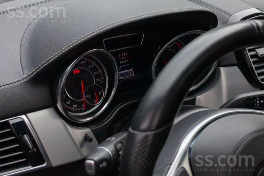 Black Mercedes-Benz GLS 63 AMG 2019 in Riga, with an engine capacity of 5.50 L and mileage of 94 thousand km for 59000 €, photo 19 on AUTOMOTO.COM.LV