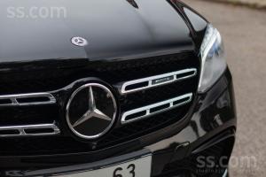 Black Mercedes-Benz GLS 63 AMG 2019 in Riga, with an engine capacity of 5.50 L and mileage of 94 thousand km for 59000 €, photo 26 on AUTOMOTO.COM.LV