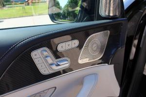 Черный Мерседес GLS 63 AMG 2021 в Клайпеда, объемом двигателя 3.98 л и пробегом 112 тыс. км за 82900 €, фото 40 на AUTOMOTO.COM.LV