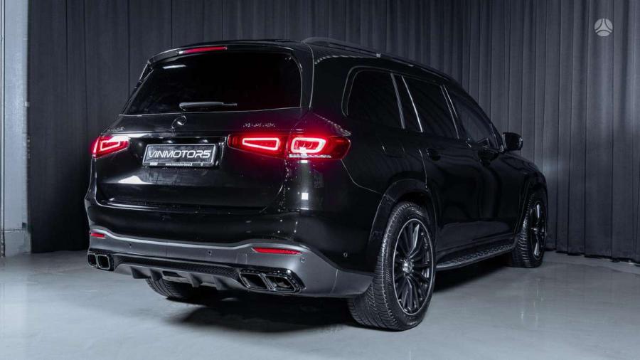 Melns Mercedes-Benz GLS 63 AMG 2023 Viļņa, ar dzinēja tilpumu 3.98 L un nobraukumu 92 tūkst. km par 108500 €, foto 4 vietnē AUTOMOTO.COM.LV