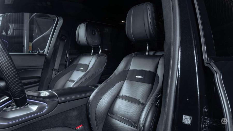 Черный Мерседес GLS 63 AMG 2023 в Вильнюс, объемом двигателя 3.98 л и пробегом 100 тыс. км за 87998 €, фото 20 на AUTOMOTO.COM.LV