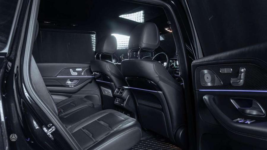 Черный Мерседес GLS 63 AMG 2023 в Вильнюс, объемом двигателя 3.98 л и пробегом 100 тыс. км за 87998 €, фото 25 на AUTOMOTO.COM.LV
