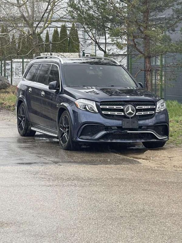 Синий Мерседес GLS 63 AMG 2017 в Вильнюс, объемом двигателя 5.46 л и пробегом 170 тыс. км за 15550 €, фото 1 на AUTOMOTO.COM.LV