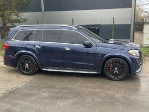 Синий Мерседес GLS 63 AMG 2017 в Вильнюс, объемом двигателя 5.46 л и пробегом 170 тыс. км за 15550 €, фото 7 на AUTOMOTO.COM.LV