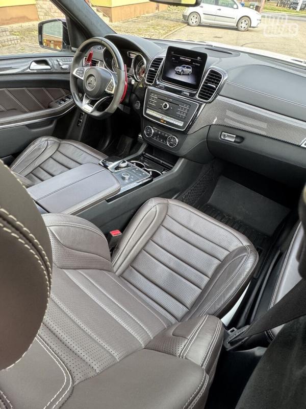 Mercedes-Benz GLS 63 AMG 2019 in Alytus, with an engine capacity of 5.50 L and mileage of 80 thousand km for 50555 €, photo 6 on AUTOMOTO.COM.LV