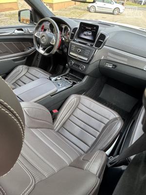Mercedes-Benz GLS 63 AMG 2019 in Alytus, with an engine capacity of 5.50 L and mileage of 80 thousand km for 50555 €, photo 7 on AUTOMOTO.COM.LV