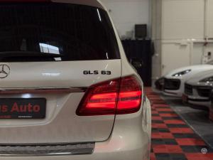 Белый Мерседес GLS 63 AMG 2016 в Вильнюс, объемом двигателя 5.46 л и пробегом 135 тыс. км за 29990 €, фото 9 на AUTOMOTO.COM.LV