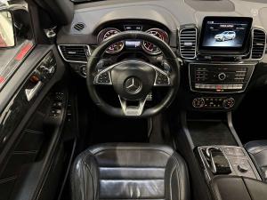 Белый Мерседес GLS 63 AMG 2016 в Вильнюс, объемом двигателя 5.46 л и пробегом 135 тыс. км за 29990 €, фото 23 на AUTOMOTO.COM.LV