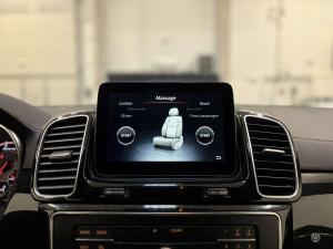 Белый Мерседес GLS 63 AMG 2016 в Вильнюс, объемом двигателя 5.46 л и пробегом 135 тыс. км за 29990 €, фото 31 на AUTOMOTO.COM.LV