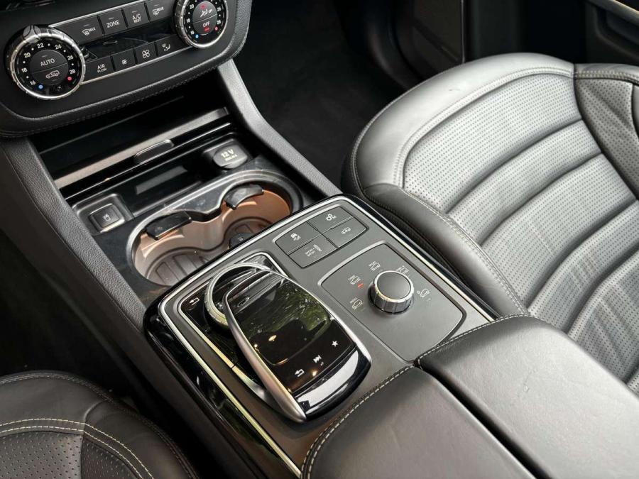 Balts Mercedes-Benz GLS 63 AMG 2017 Kauņa, ar dzinēja tilpumu 5.46 L un nobraukumu 148 tūkst. km par 35500 €, foto 28 vietnē AUTOMOTO.COM.LV