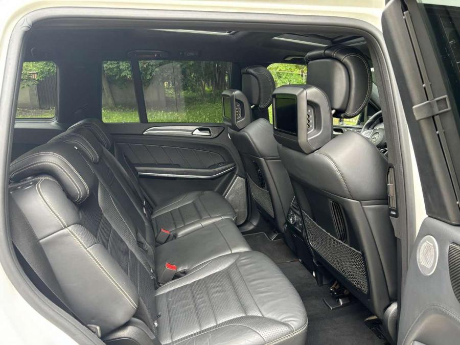 Balts Mercedes-Benz GLS 63 AMG 2017 Kauņa, ar dzinēja tilpumu 5.46 L un nobraukumu 148 tūkst. km par 35500 €, foto 32 vietnē AUTOMOTO.COM.LV