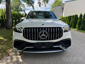 Белый Мерседес GLS 63 AMG 2021 в Рига, объемом двигателя 4.00 л и пробегом 51 тыс. км за 95000 €, фото  на AUTOMOTO.COM.LV