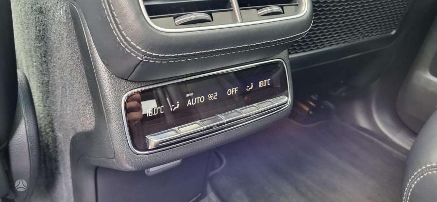 White Mercedes-Benz GLS 63 AMG 2021 in Vilnius, with an engine capacity of 3.98 L and mileage of 80 thousand km for 83000 €, photo 13 on AUTOMOTO.COM.LV