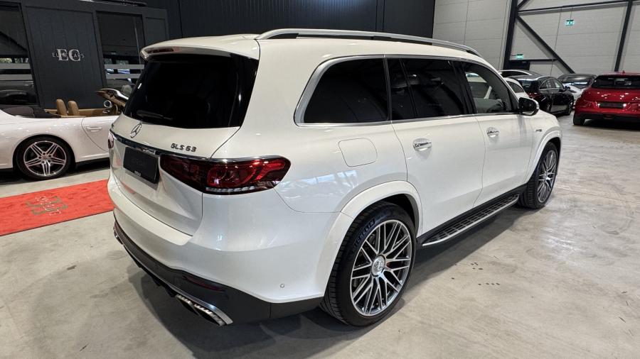 Белый Мерседес GLS 63 AMG 2021 в Рига, объемом двигателя 4.00 л и пробегом 51 тыс. км за 94990 €, фото 3 на AUTOMOTO.COM.LV