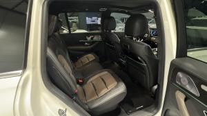 Белый Мерседес GLS 63 AMG 2021 в Рига, объемом двигателя 4.00 л и пробегом 51 тыс. км за 94990 €, фото 13 на AUTOMOTO.COM.LV