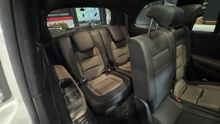 Белый Мерседес GLS 63 AMG 2021 в Рига, объемом двигателя 4.00 л и пробегом 51 тыс. км за 94990 €, фото 19 на AUTOMOTO.COM.LV