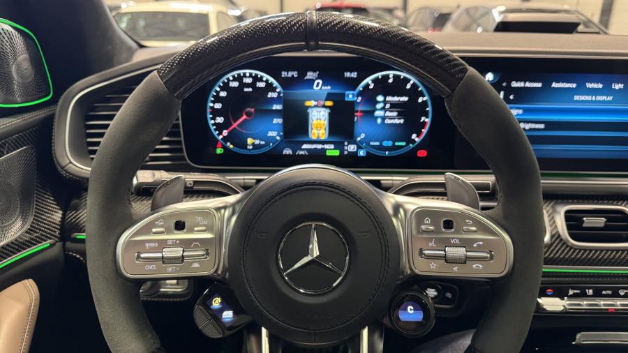 Белый Мерседес GLS 63 AMG 2021 в Рига, объемом двигателя 4.00 л и пробегом 51 тыс. км за 94990 €, фото 28 на AUTOMOTO.COM.LV