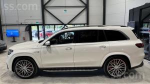 White Mercedes-Benz GLS 63 AMG 2021 in Riga, with an engine capacity of 4.00 L and mileage of 51 thousand km for 94990 €, photo 7 on AUTOMOTO.COM.LV