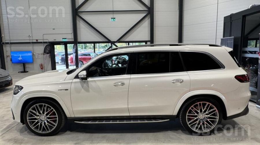 White Mercedes-Benz GLS 63 AMG 2021 in Riga, with an engine capacity of 4.00 L and mileage of 51 thousand km for 94990 €, photo 7 on AUTOMOTO.COM.LV