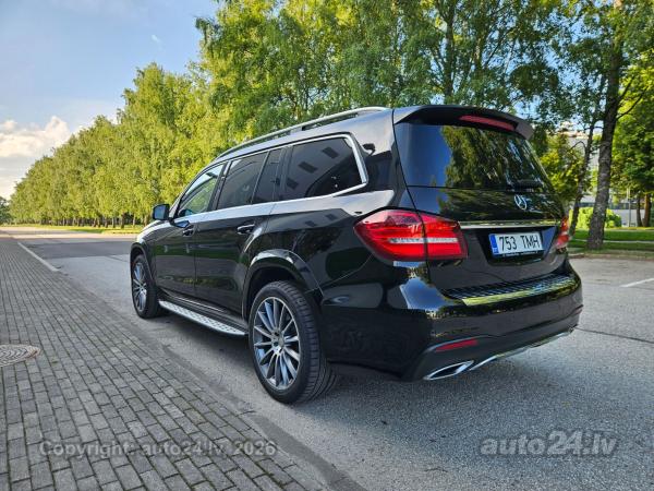 Melns Mercedes-Benz GLS-Class 2016 Tallina, ar dzinēja tilpumu 3.00 L un nobraukumu 192 tūkst. km par 35900 €, foto 4 vietnē AUTOMOTO.COM.LV