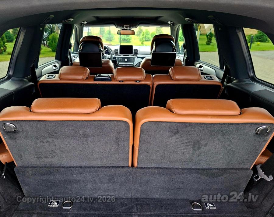 Melns Mercedes-Benz GLS-Class 2017 Tartu, ar dzinēja tilpumu 3.00 L un nobraukumu 340 tūkst. km par 34000 €, foto 10 vietnē AUTOMOTO.COM.LV