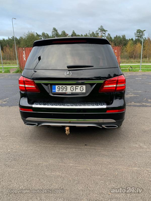 Mercedes-Benz GLS-Class 2017 Tallina vietnē Melns Mercedes-Benz GLS-Class 2017 Tallina, ar dzinēja tilpumu 3.00 L un nobraukumu 195 tūkst. km par 34900 €, foto 5 vietnē AUTOMOTO.COM.LV