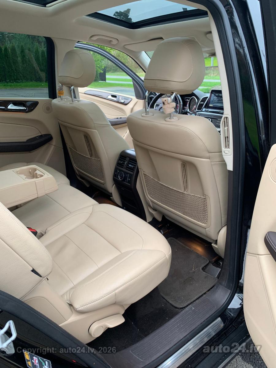 Black Mercedes-Benz GLS-Class 2017 in Tallinn, with an engine capacity of 3.00 L and mileage of 195 thousand km for 34900 €, photo 15 on AUTOMOTO.COM.LV