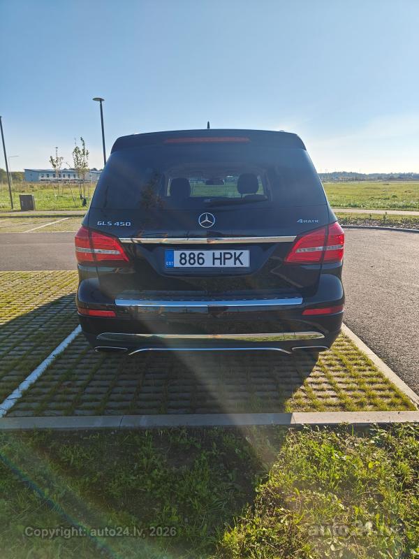 Melns Mercedes-Benz GLS-Class 2019 Tallina, ar dzinēja tilpumu 3.00 L un nobraukumu 147 tūkst. km par 44500 €, foto 6 vietnē AUTOMOTO.COM.LV