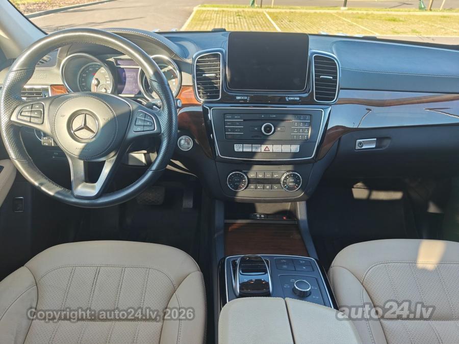 Melns Mercedes-Benz GLS-Class 2019 Tallina, ar dzinēja tilpumu 3.00 L un nobraukumu 147 tūkst. km par 44500 €, foto 12 vietnē AUTOMOTO.COM.LV