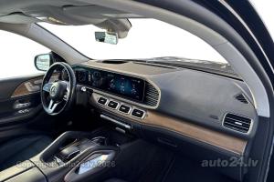 Black Mercedes-Benz GLS-Class 2020 in Parnu, with an engine capacity of 2.90 L and mileage of 119 thousand km for 64900 €, photo 7 on AUTOMOTO.COM.LV
