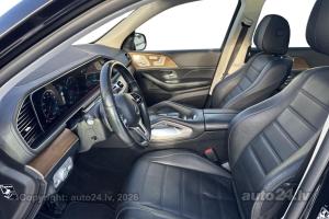 Black Mercedes-Benz GLS-Class 2020 in Parnu, with an engine capacity of 2.90 L and mileage of 119 thousand km for 64900 €, photo 9 on AUTOMOTO.COM.LV