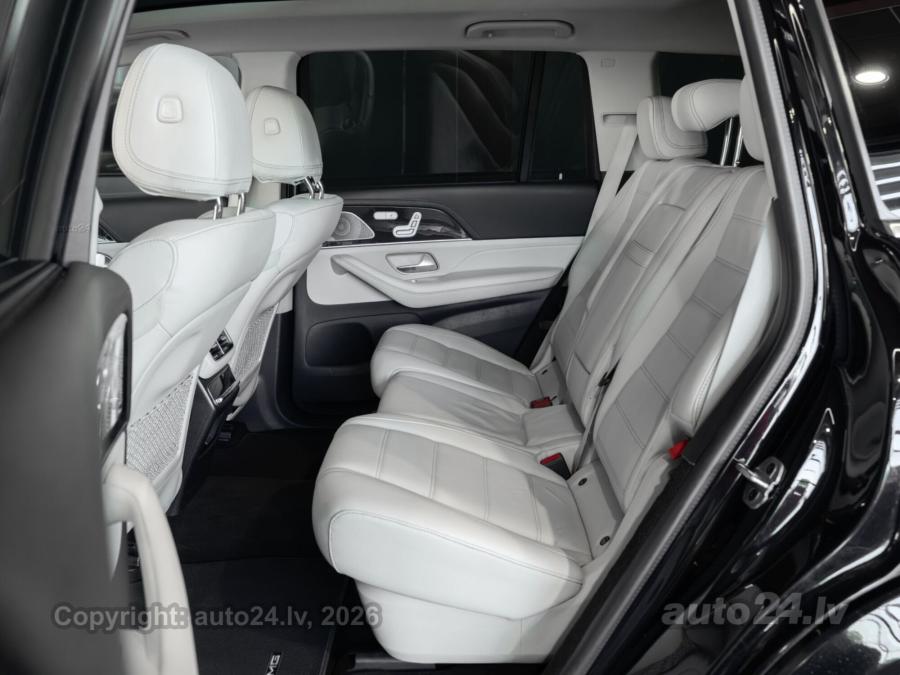Melns Mercedes-Benz GLS-Class 2021 Tallina, ar dzinēja tilpumu 2.90 L un nobraukumu 136 tūkst. km par 69900 €, foto 11 vietnē AUTOMOTO.COM.LV
