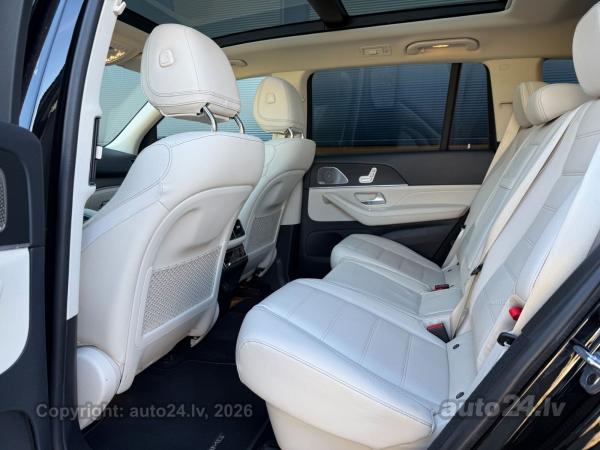 Black Mercedes-Benz GLS-Class 2023 in Tallinn, with an engine capacity of 2.90 L and mileage of 73 thousand km for 79900 €, photo 11 on AUTOMOTO.COM.LV
