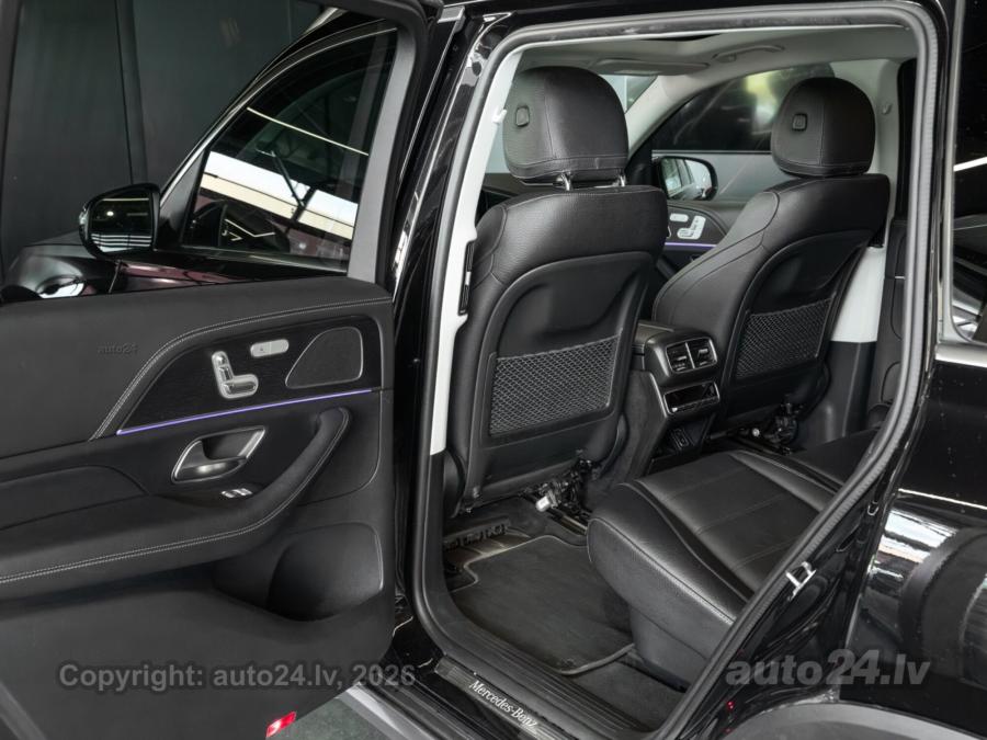 Melns Mercedes-Benz GLS-Class 2023 Tallina, ar dzinēja tilpumu 2.90 L un nobraukumu 103 tūkst. km par 73900 €, foto 15 vietnē AUTOMOTO.COM.LV