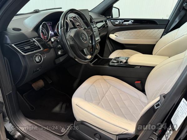 Mercedes-Benz GLS-Class 2018 Tartu vietnē Melns Mercedes-Benz GLS-Class 2018 Tartu, ar dzinēja tilpumu 3.00 L un nobraukumu 123 tūkst. km par 44900 €, foto 7 vietnē AUTOMOTO.COM.LV
