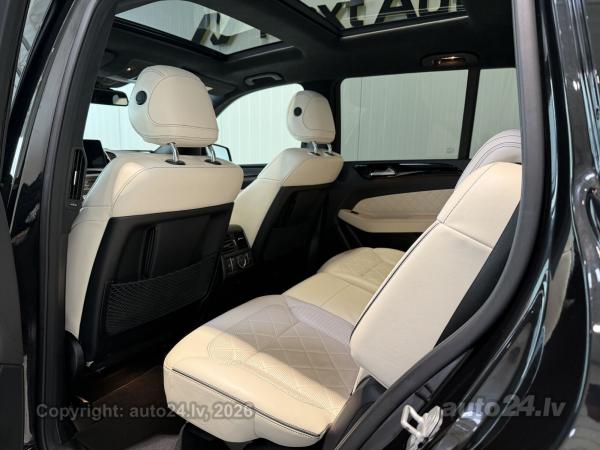 Mercedes-Benz GLS-Class 2018 Tartu vietnē Melns Mercedes-Benz GLS-Class 2018 Tartu, ar dzinēja tilpumu 3.00 L un nobraukumu 123 tūkst. km par 44900 €, foto 9 vietnē AUTOMOTO.COM.LV