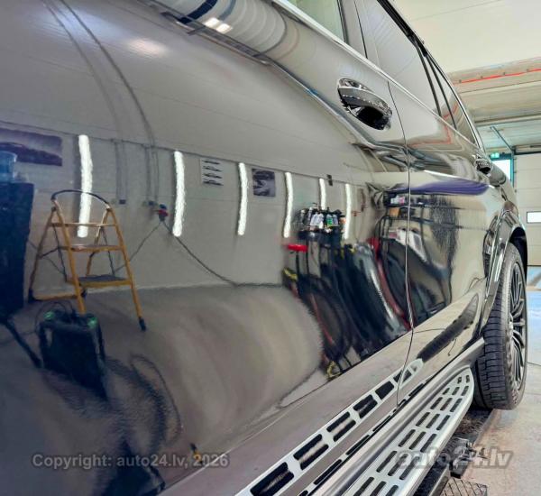 Melns Mercedes-Benz GLS-Class 2020 Tallina, ar dzinēja tilpumu 4.00 L un nobraukumu 45 tūkst. km par 90900 €, foto 10 vietnē AUTOMOTO.COM.LV