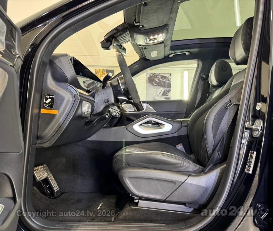 Melns Mercedes-Benz GLS-Class 2020 Tallina, ar dzinēja tilpumu 4.00 L un nobraukumu 45 tūkst. km par 90900 €, foto 14 vietnē AUTOMOTO.COM.LV