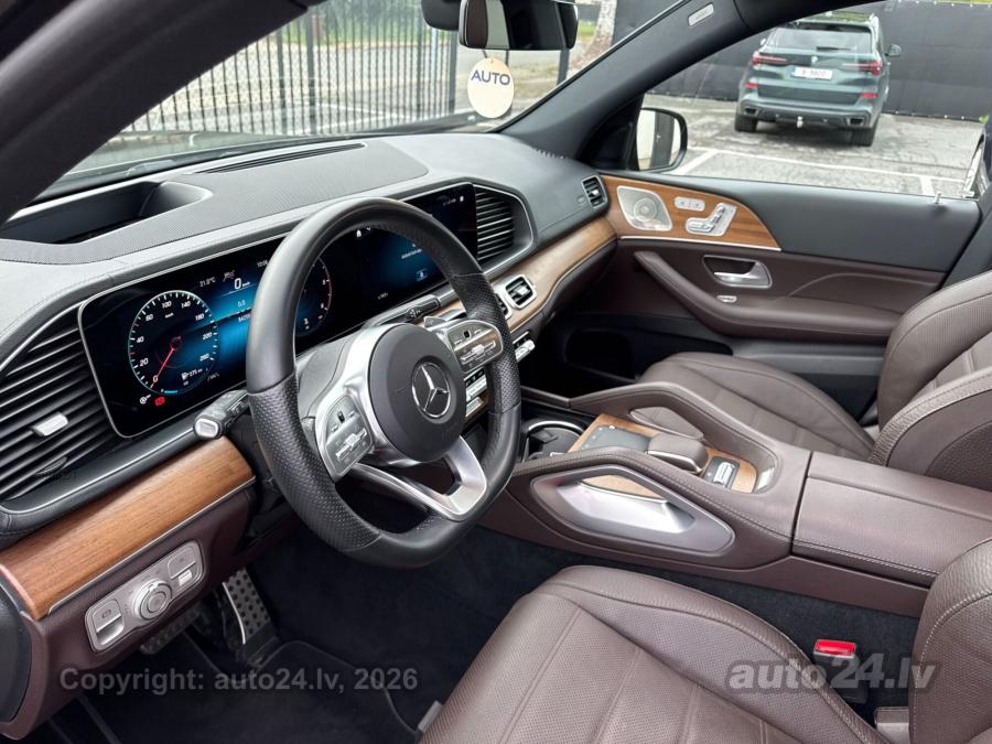 Melns Mercedes-Benz GLS-Class 2022 Tallina, ar dzinēja tilpumu 3.00 L un nobraukumu 85 tūkst. km par 77990 €, foto 7 vietnē AUTOMOTO.COM.LV