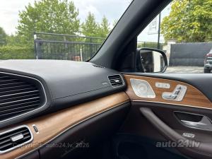 Melns Mercedes-Benz GLS-Class 2022 Tallina, ar dzinēja tilpumu 3.00 L un nobraukumu 85 tūkst. km par 77990 €, foto 17 vietnē AUTOMOTO.COM.LV