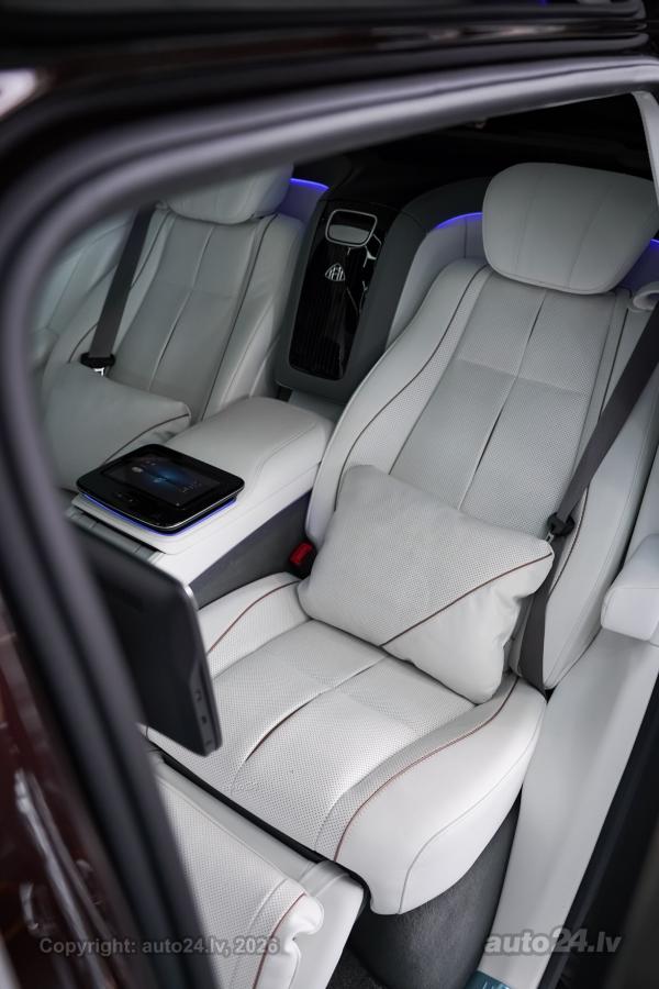 Melns Mercedes-Benz GLS-Class 2023 Tallina, ar dzinēja tilpumu 4.00 L un nobraukumu 26 tūkst. km par 172900 €, foto 9 vietnē AUTOMOTO.COM.LV