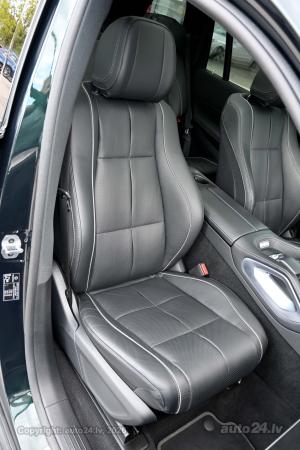 Green Mercedes-Benz GLS-Class 2023 in Tallinn, with an engine capacity of 2.93 L and mileage of 97 thousand km for 82990 €, photo 11 on AUTOMOTO.COM.LV