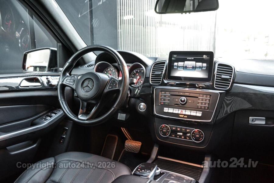 Grey Mercedes-Benz GLS-Class 2017 in Tallinn, with an engine capacity of 3.00 L and mileage of 260 thousand km for 32900 €, photo 11 on AUTOMOTO.COM.LV