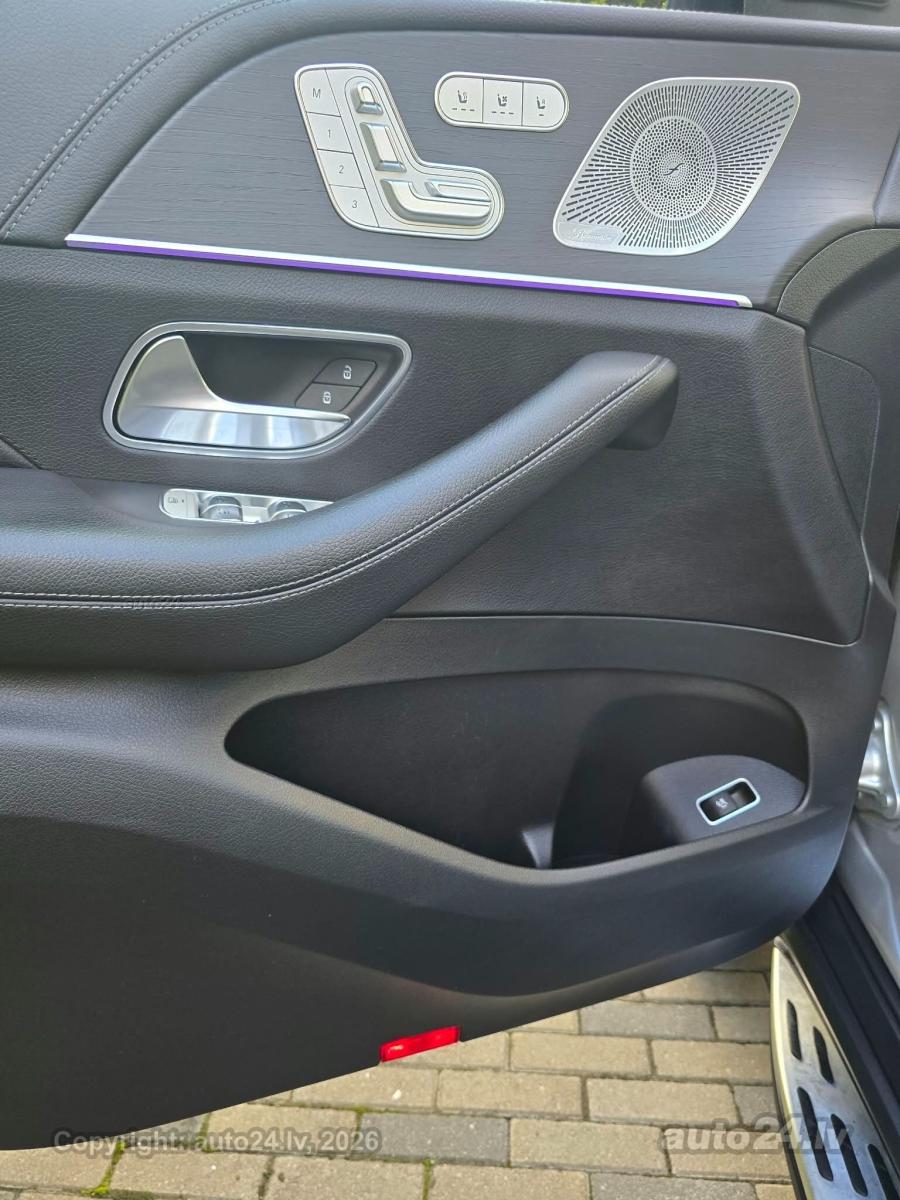 Grey Mercedes-Benz GLS-Class 2024 in Rapla, with an engine capacity of 3.00 L and mileage of 89 thousand km for 90000 €, photo 13 on AUTOMOTO.COM.LV
