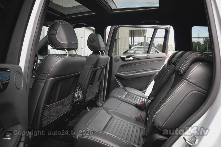Grey Mercedes-Benz GLS-Class 2020 in Tartu, with an engine capacity of 3.00 L and mileage of 142 thousand km for 47900 €, photo 14 on AUTOMOTO.COM.LV
