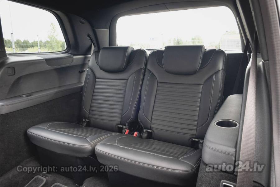 Grey Mercedes-Benz GLS-Class 2020 in Tartu, with an engine capacity of 3.00 L and mileage of 142 thousand km for 47900 €, photo 15 on AUTOMOTO.COM.LV