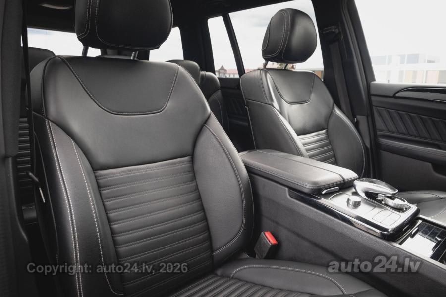 Grey Mercedes-Benz GLS-Class 2020 in Tartu, with an engine capacity of 3.00 L and mileage of 142 thousand km for 47900 €, photo 18 on AUTOMOTO.COM.LV