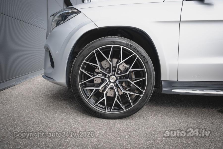 Grey Mercedes-Benz GLS-Class 2020 in Tartu, with an engine capacity of 3.00 L and mileage of 142 thousand km for 47900 €, photo 30 on AUTOMOTO.COM.LV