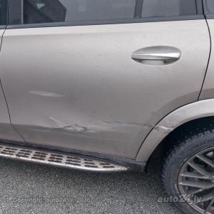Pelēks Mercedes-Benz GLS-Class 2022 Tallina, ar dzinēja tilpumu 2.90 L un nobraukumu 122 tūkst. km par 73160 €, foto 23 vietnē AUTOMOTO.COM.LV